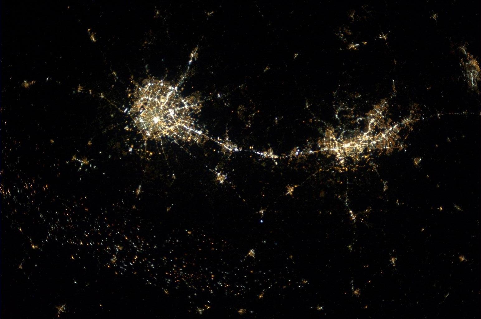 Glimpse: Breathtaking photo of Austin from space | kvue.com