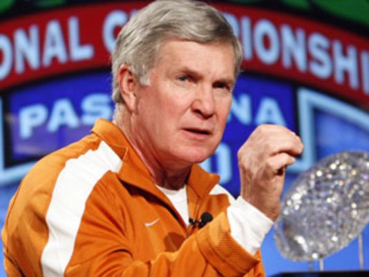 Reports: Mack Brown may take job at ESPN | kvue.com