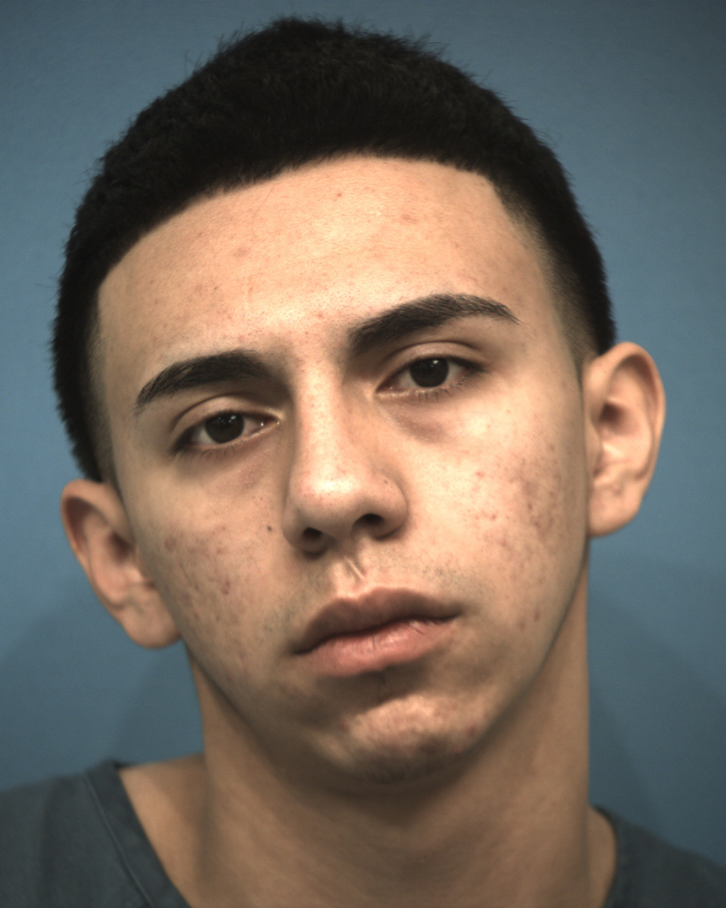 Teen charged after police find six assault rifles in SUV | kvue.com
