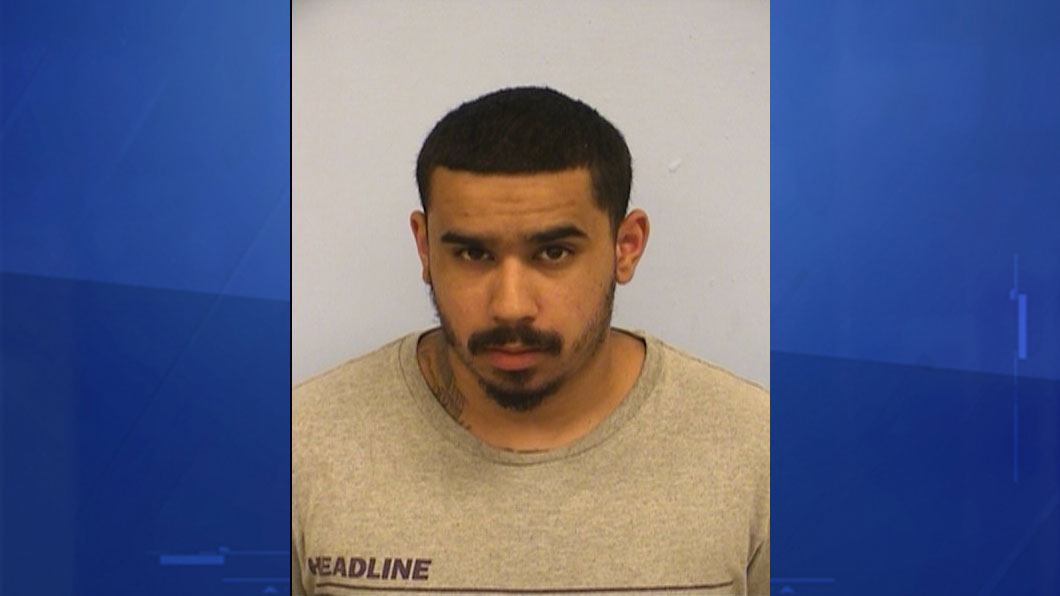 Man charged with possessing stolen APD shotgun | kvue.com