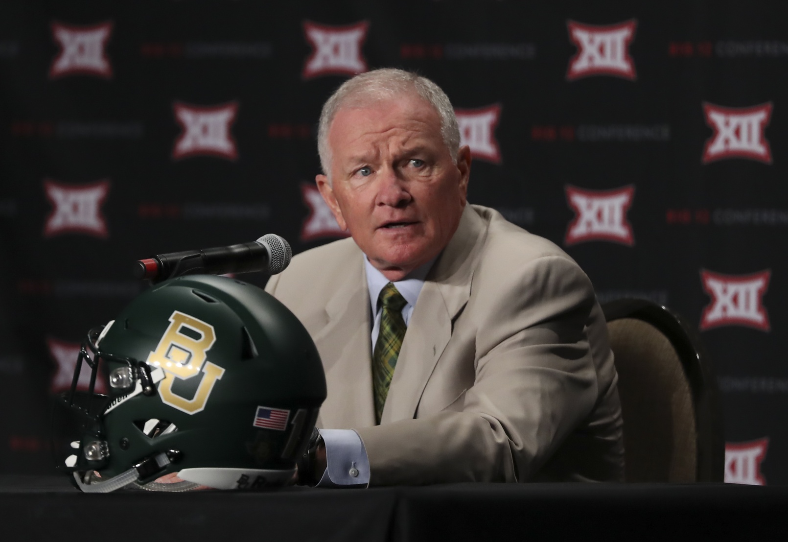 Coach Jim Grobe defends Baylor's program | kvue.com
