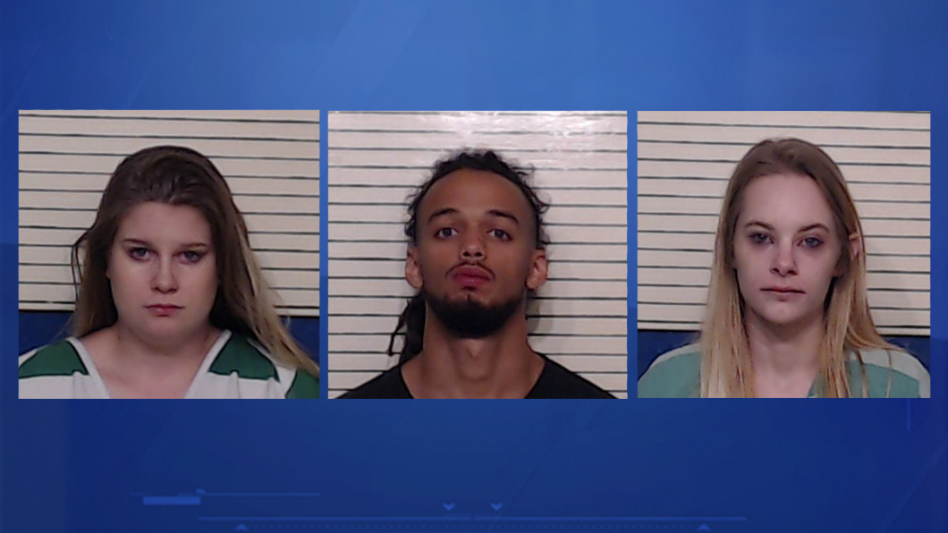 Three arrested for allegedly stealing from New Braunfels store | kvue.com