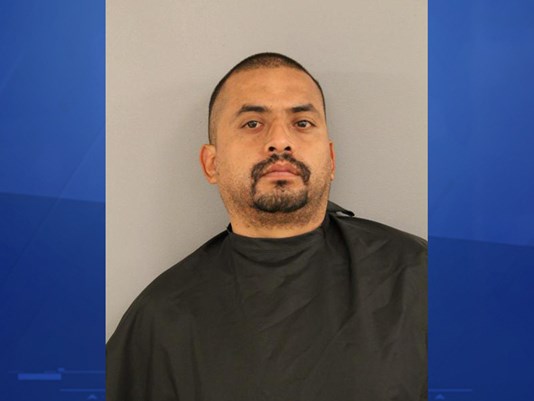 Gang member at center of ICE controversy may have had help in recent ...