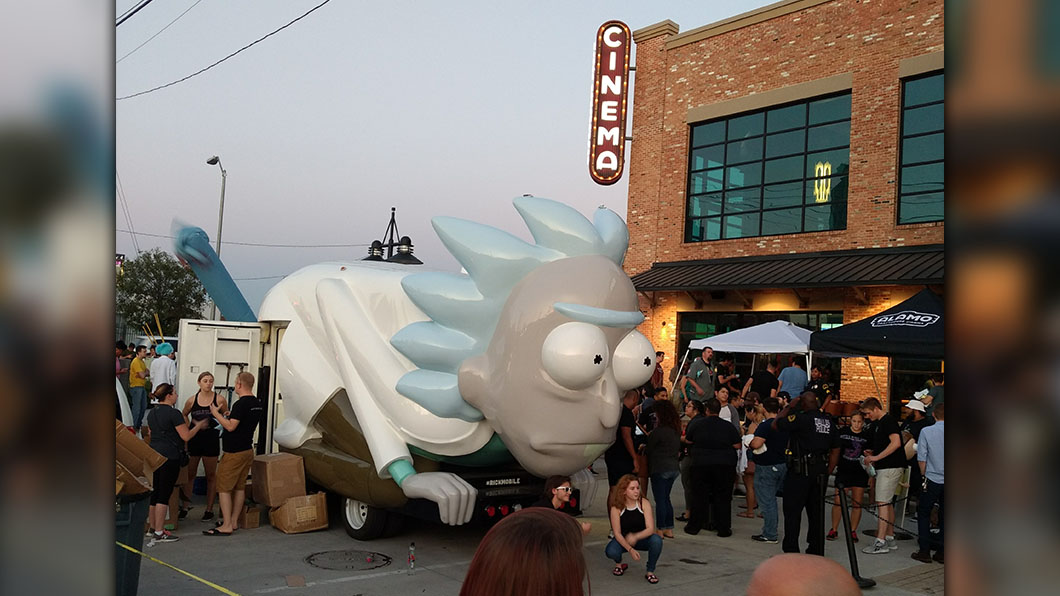 'Rick and Morty' Rickmobile warps into Austin | kvue.com