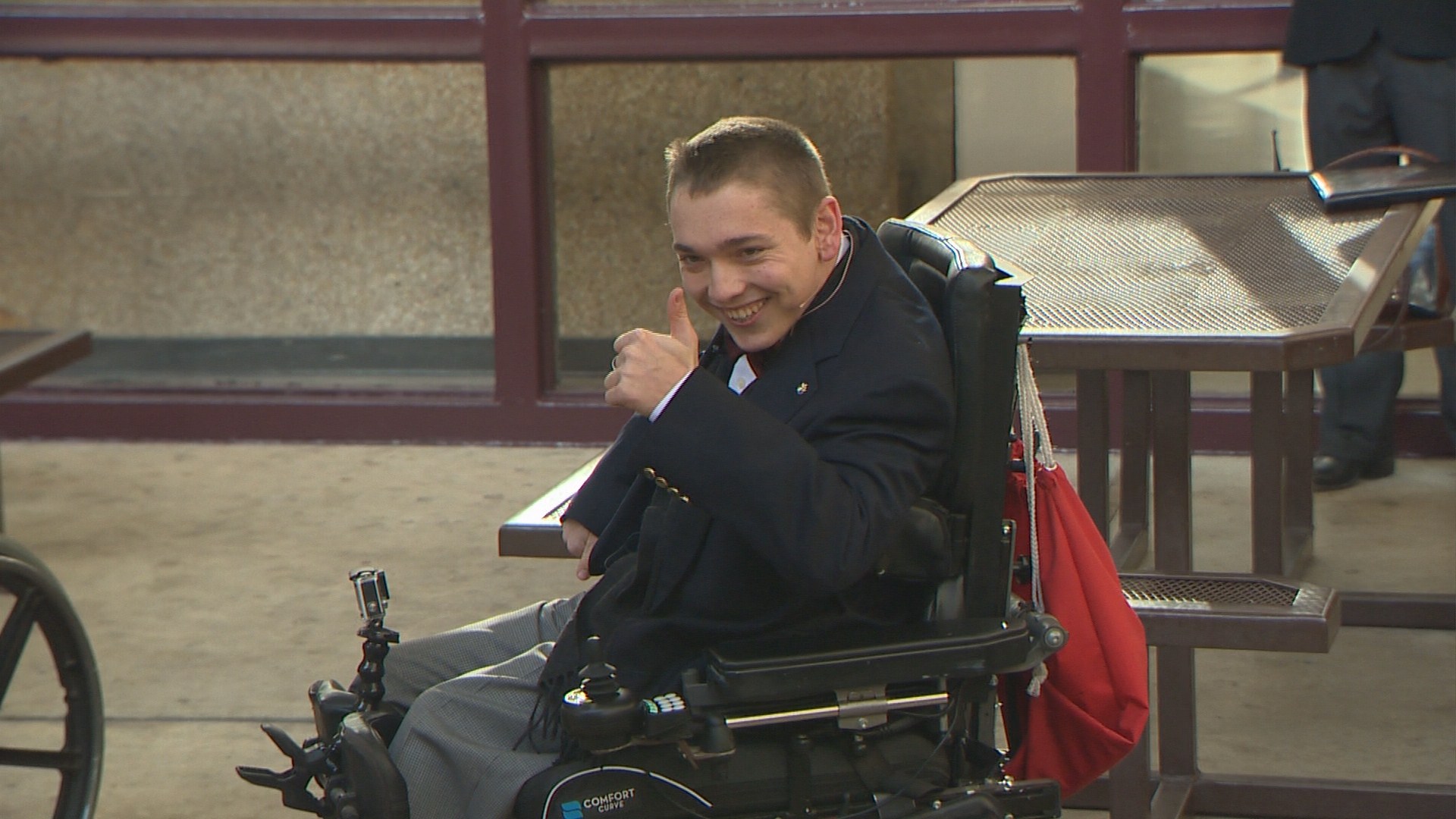 College student leads others to roll a mile in his shoes | kvue.com